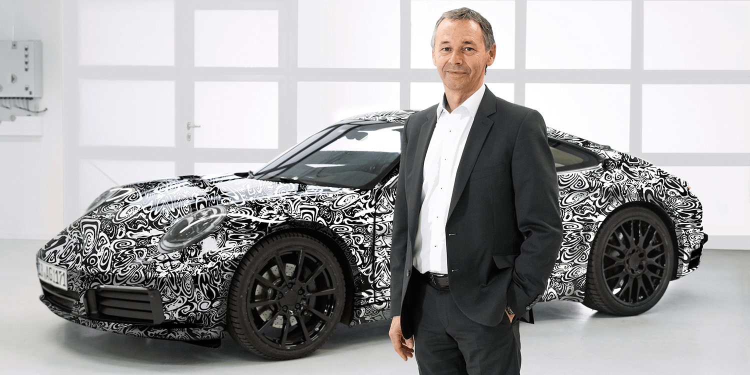 Porsche ponders to electrify the 911 series - electrive.com