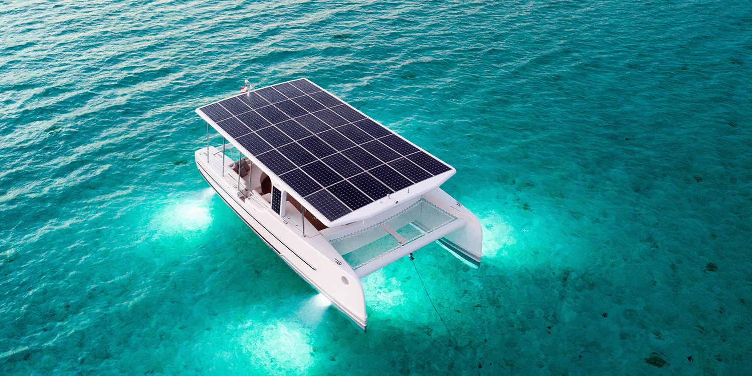 Solar electric catamaran launches in Bora Bora (video) - electrive.com