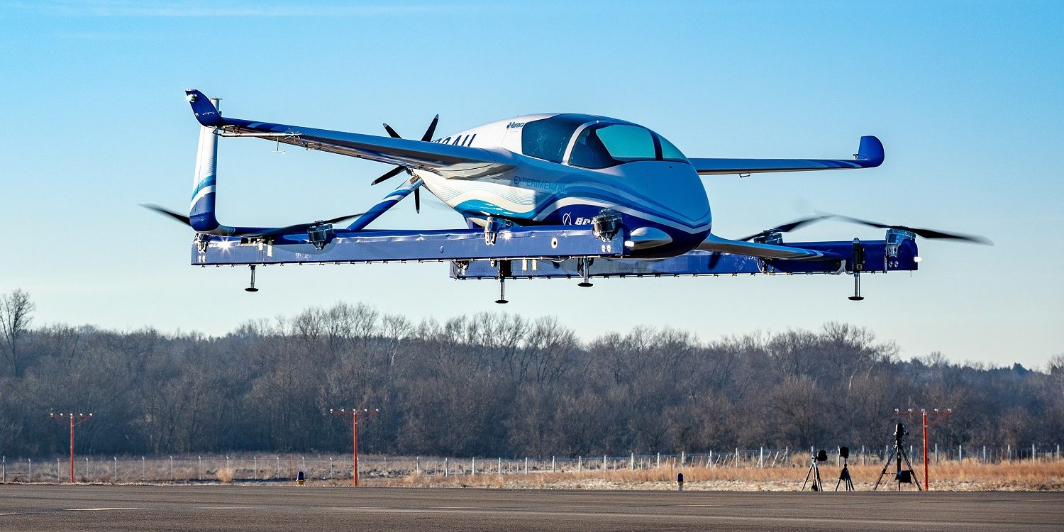 Boeing VTOL takes test flight as flying taxi - electrive.com