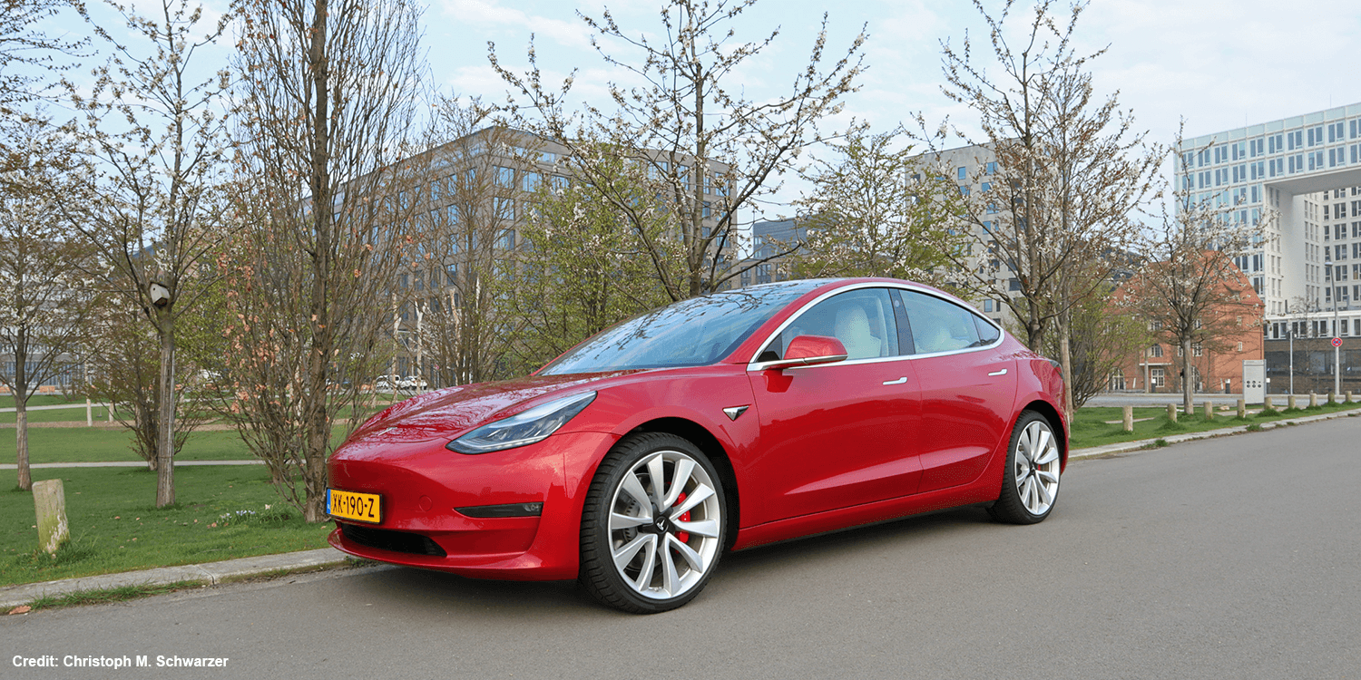 USA: First deliveries of Tesla Model 3 Standard - electrive.com