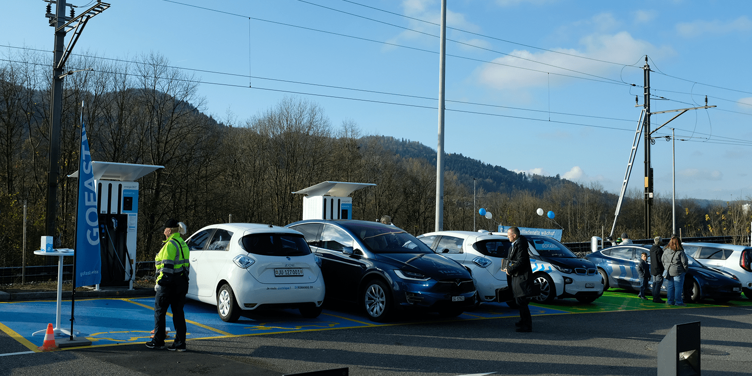 The truth behind the rumoured EV driving ban in Switzerland - electrive.com