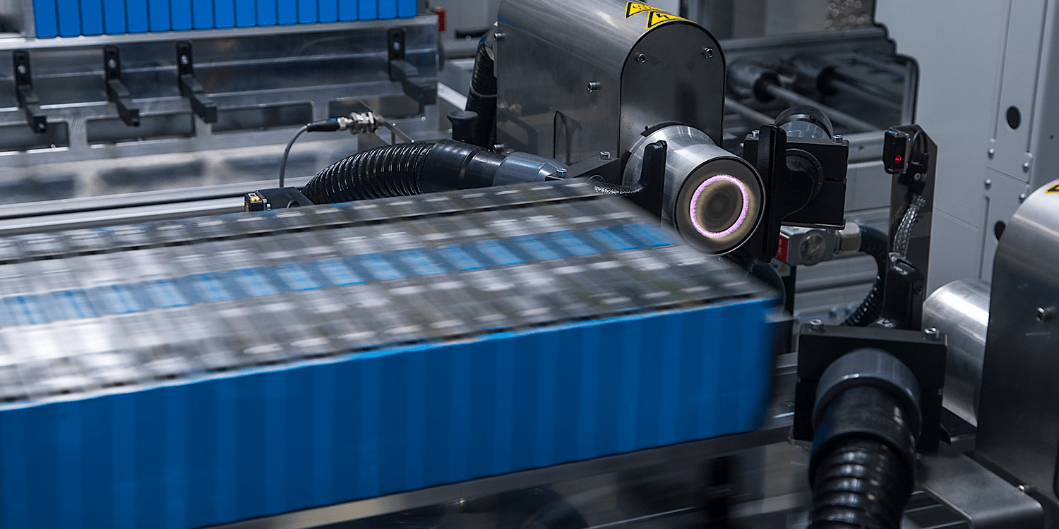 BMW aims for solid-state battery by 2030 - electrive.com