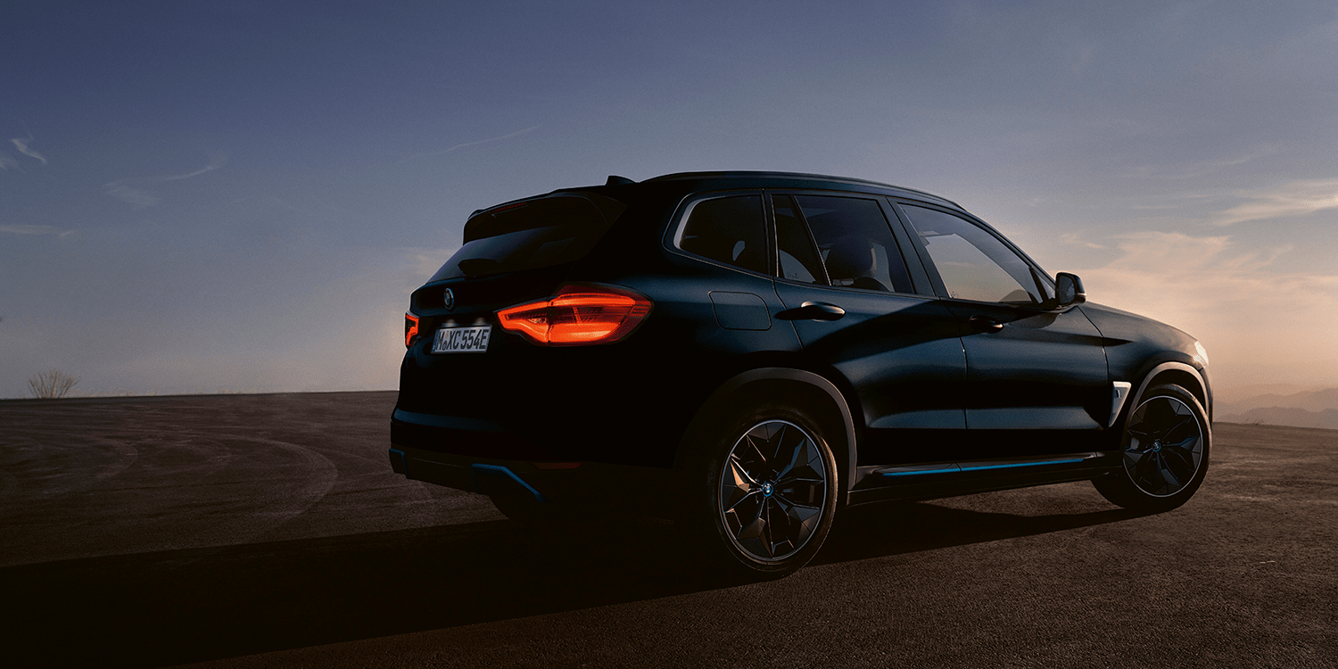 BMW iX3 now up for order in the UK - electrive.com