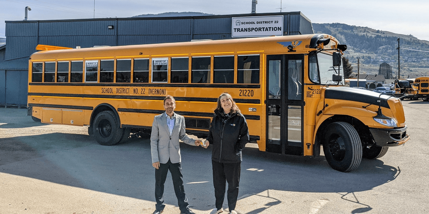 Navistar delivers electric school buses in Canada - electrive.com