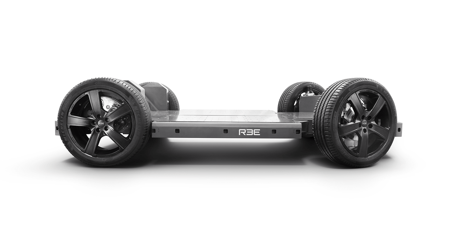 REE Automotive announces body partnership with EAVX - electrive.com