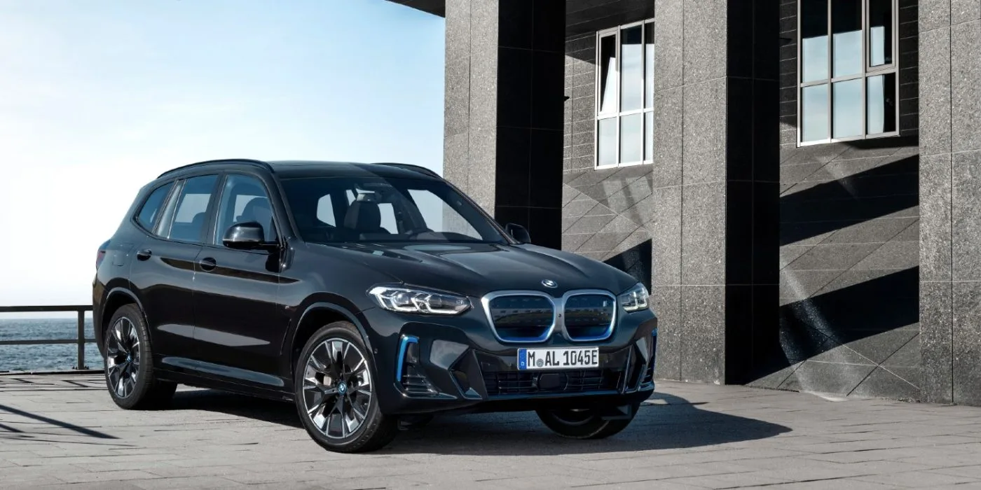 Bmw ix3 hybrid store