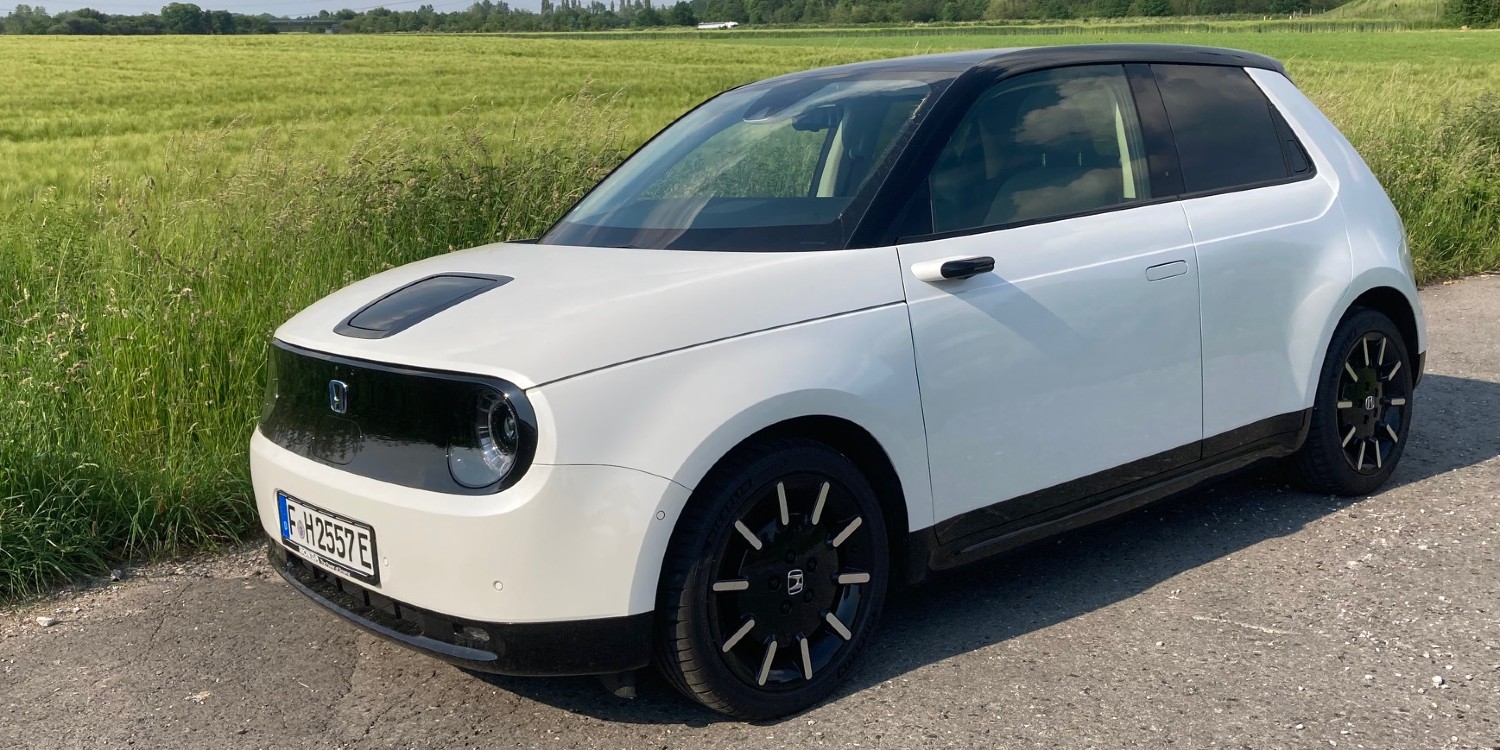 Honda e Test Stylish city car that fits a niche electrive