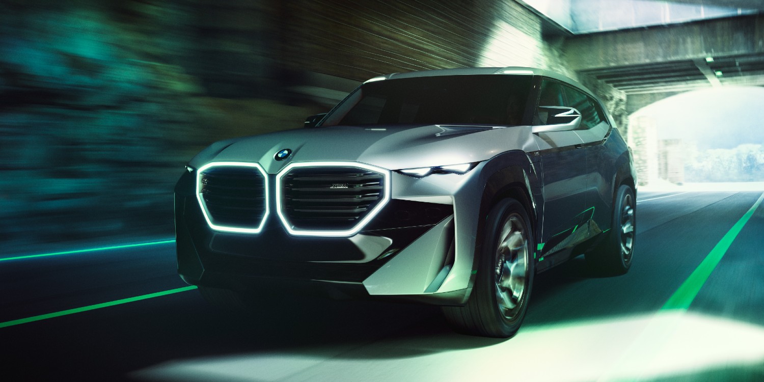 BMW previews performance PHEV Concept XM - electrive.com