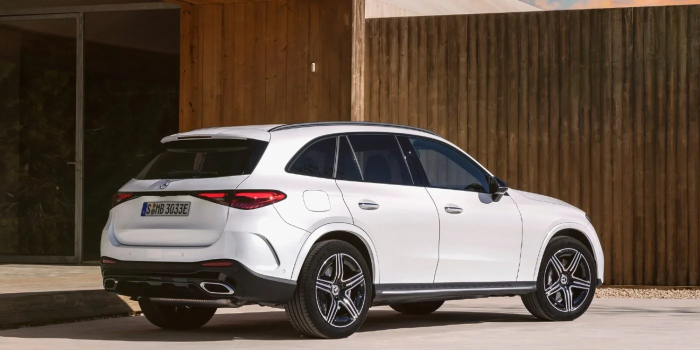 Mercedes releases plug in hybrid variants of the GLC electrive