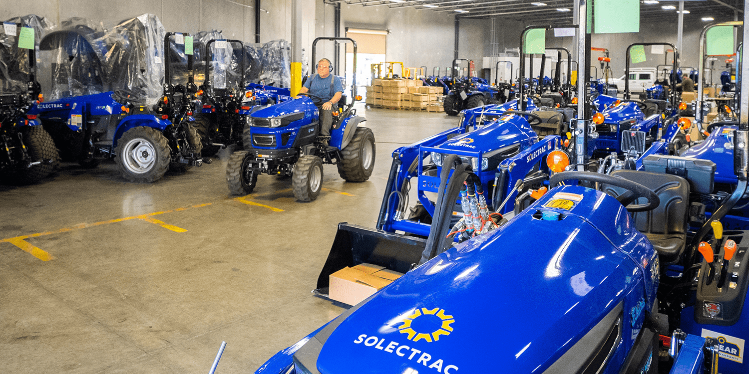 Ideanomics opens electric tractor factory in California - electrive.com