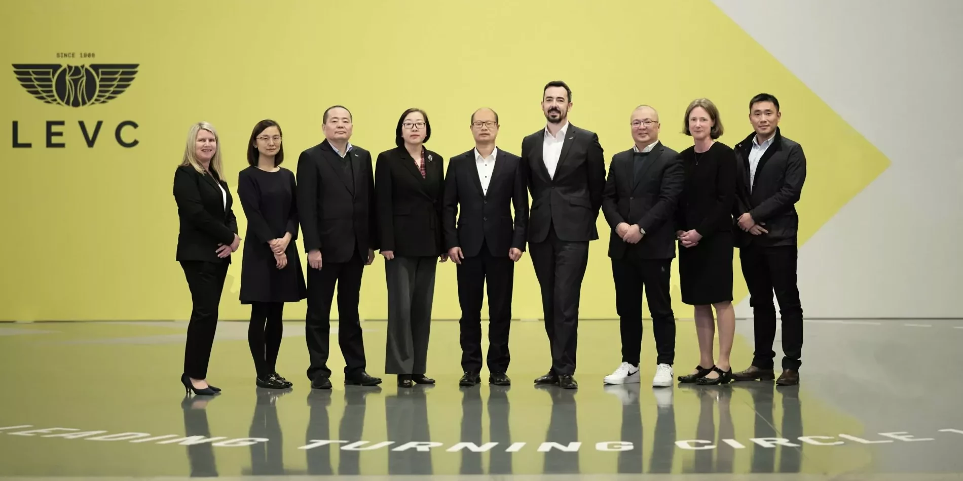 LEVC changes management team for strategic reorientation - electrive.com