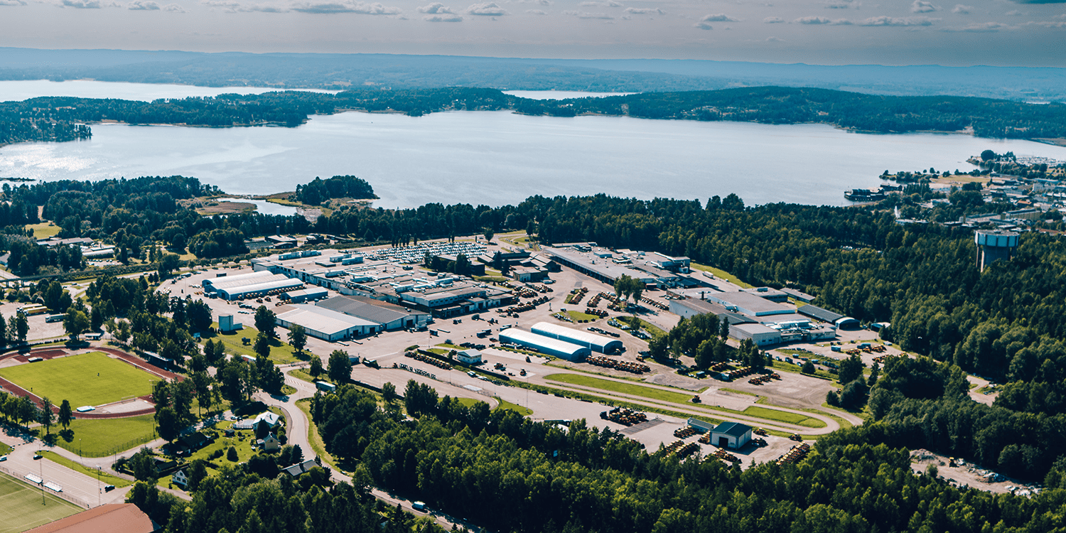 Volvo CE invests into electric vehicle production capacities ...