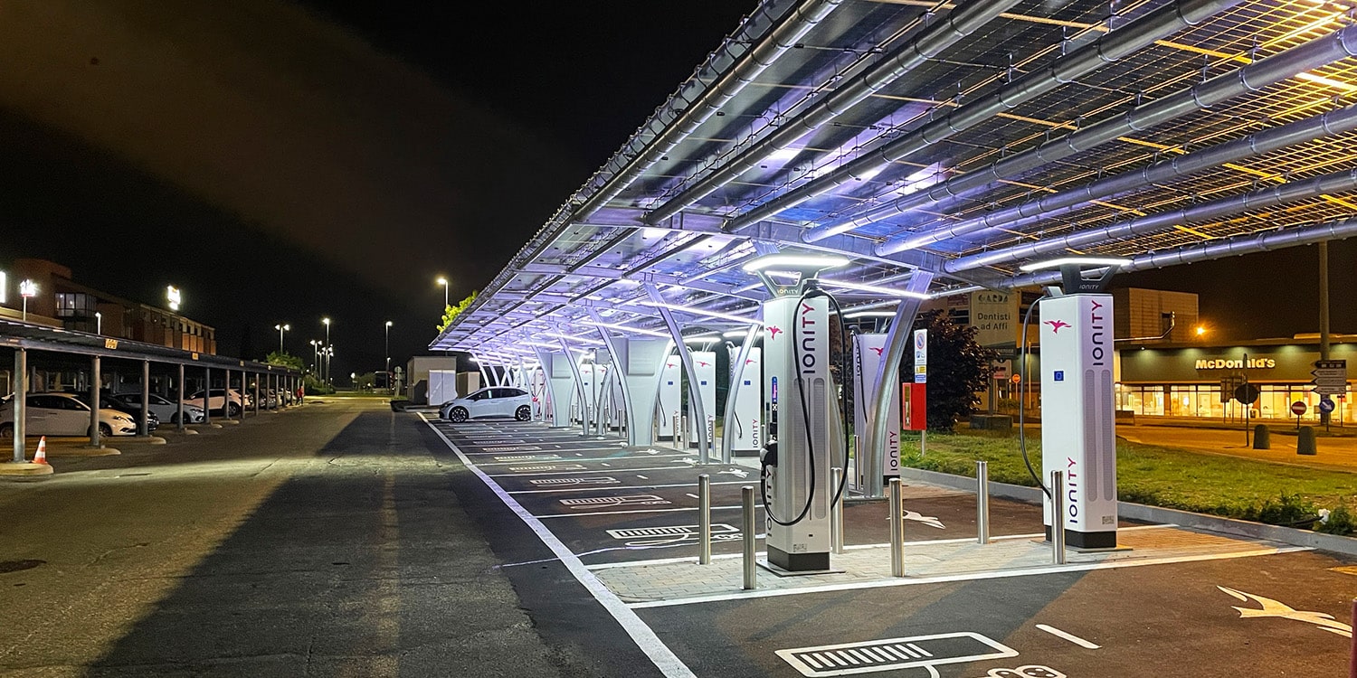 Ionity opens largest charging park yet - electrive.com