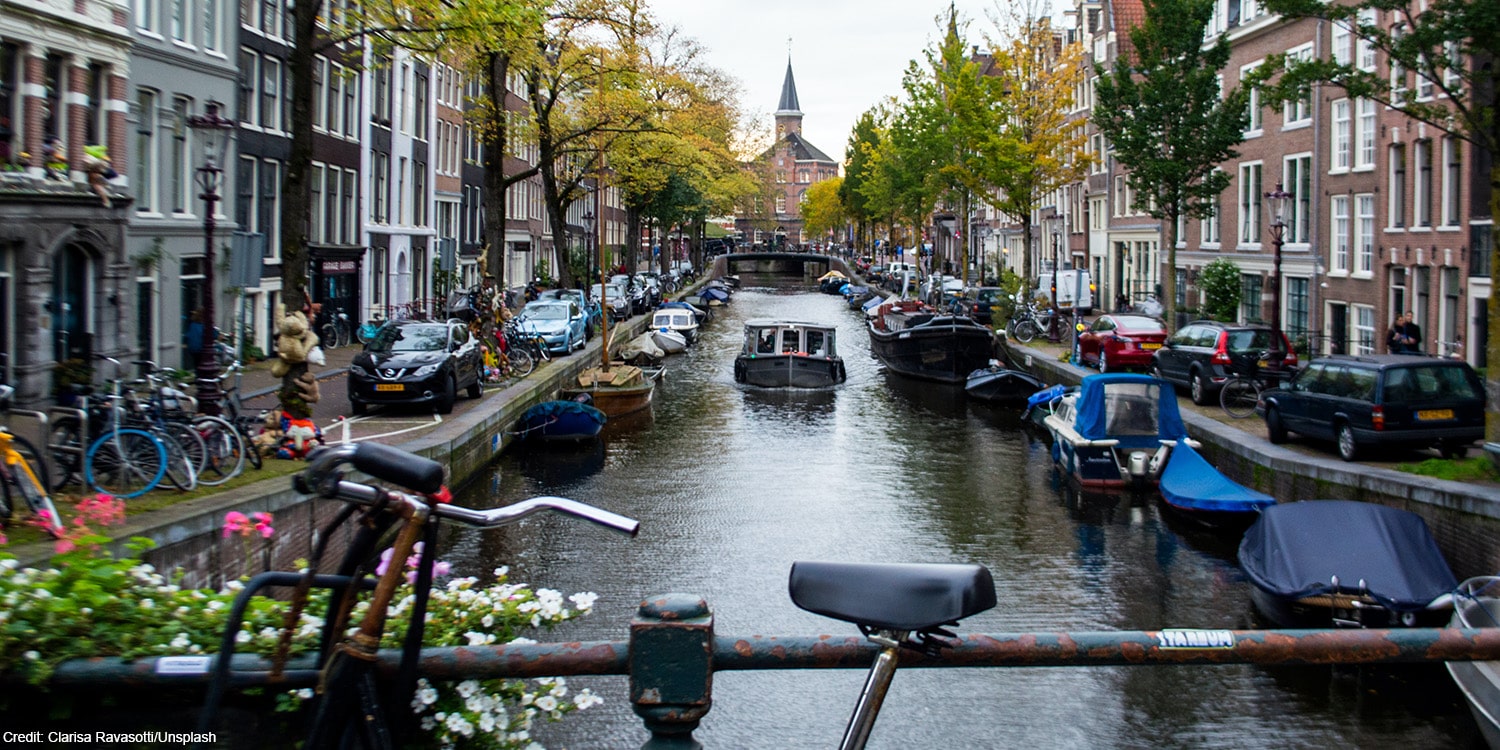 Amsterdam brings forward ICE ban for most vehicles - electrive.com