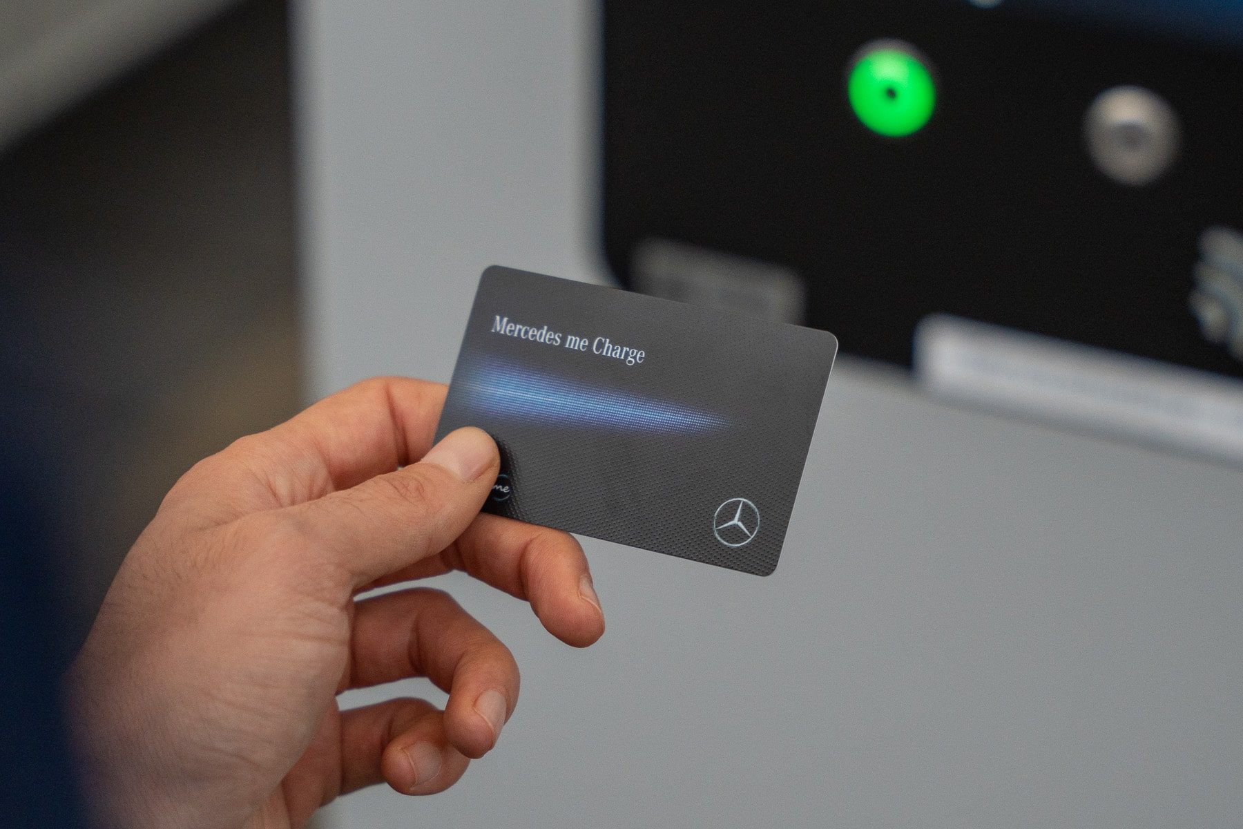 Mercedes hits major milestone with me Charge network - electrive.com