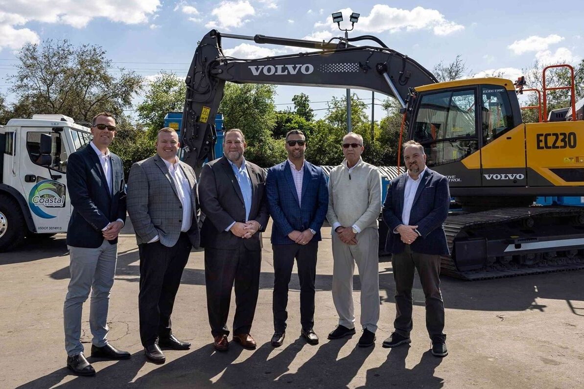 Zero-emission Volvo excavator starts waste management work in Florida ...
