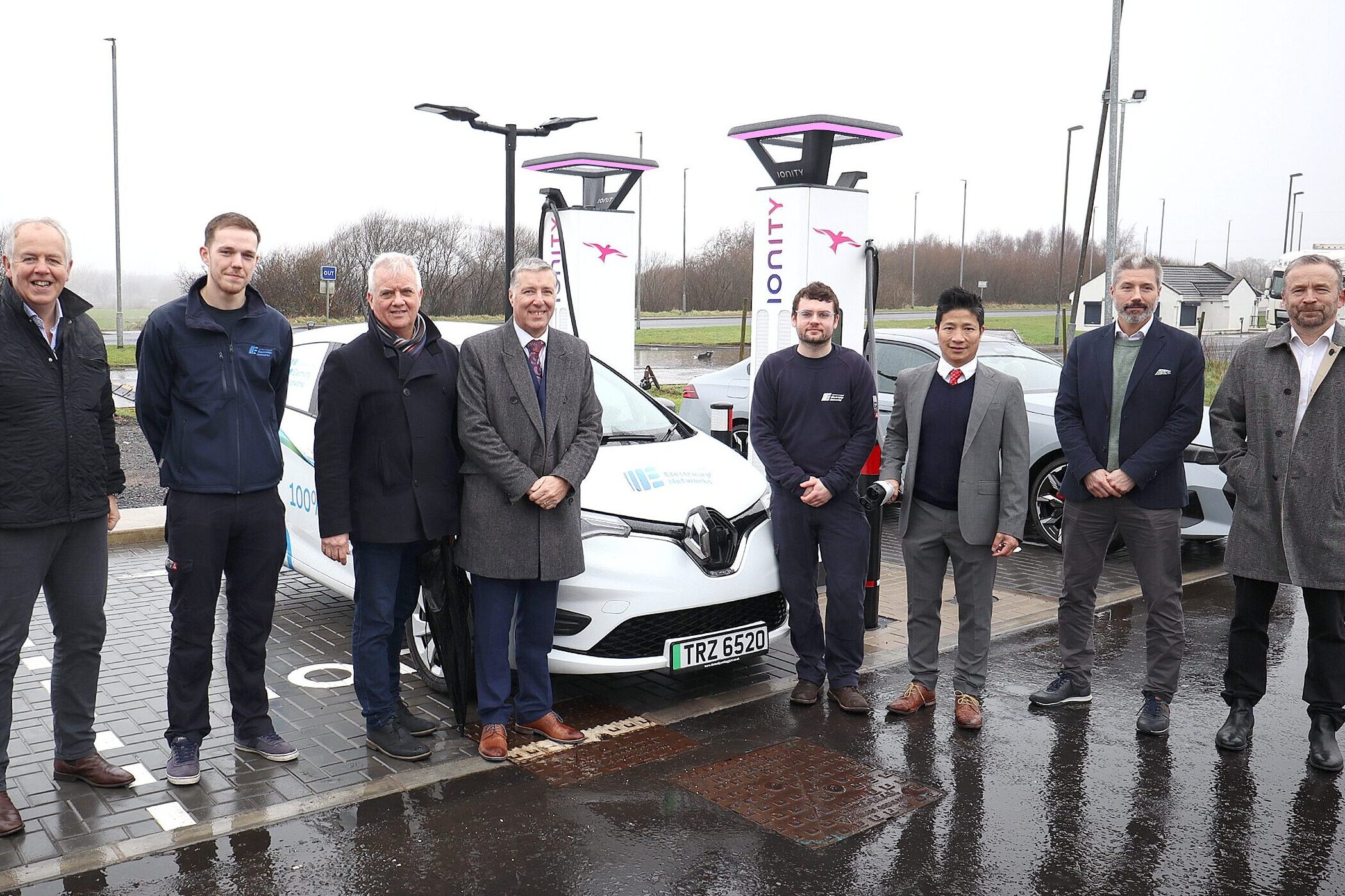 Ionity opens first HPC hub in Northern Ireland - electrive.com
