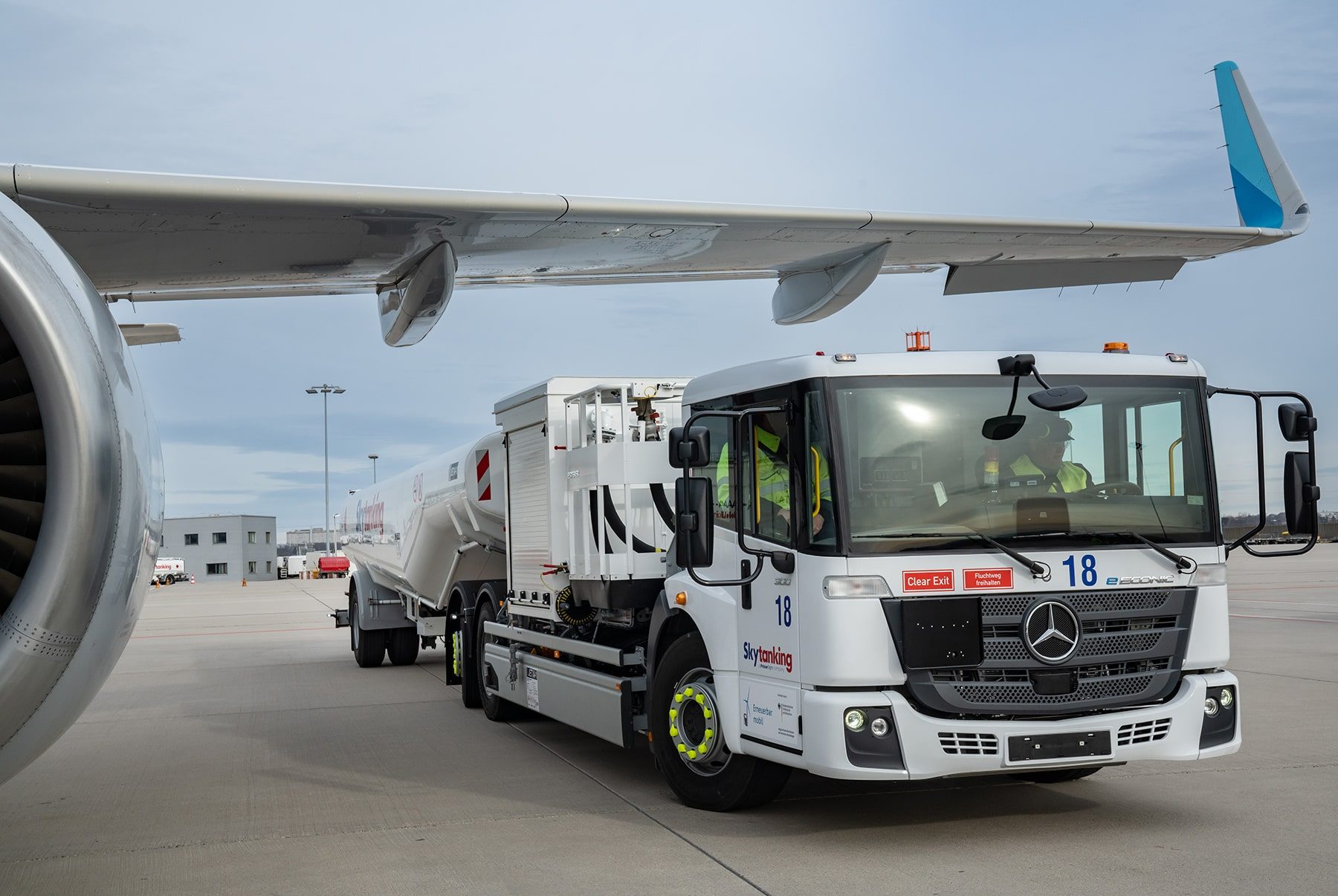 British Airways to decarbonise ground vehicles and equipment at ...
