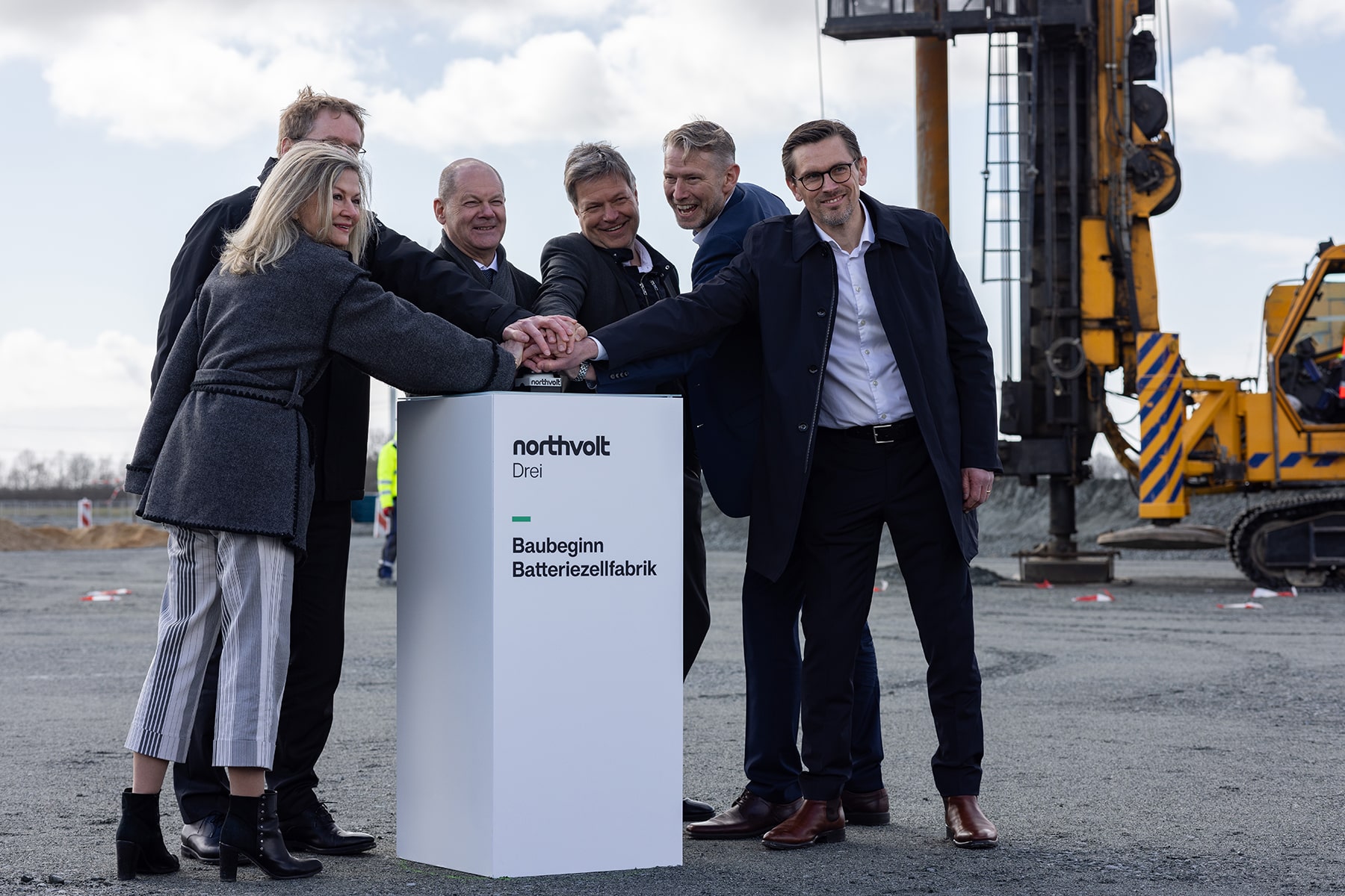 Northvolt breaks ground for German battery factory - electrive.com