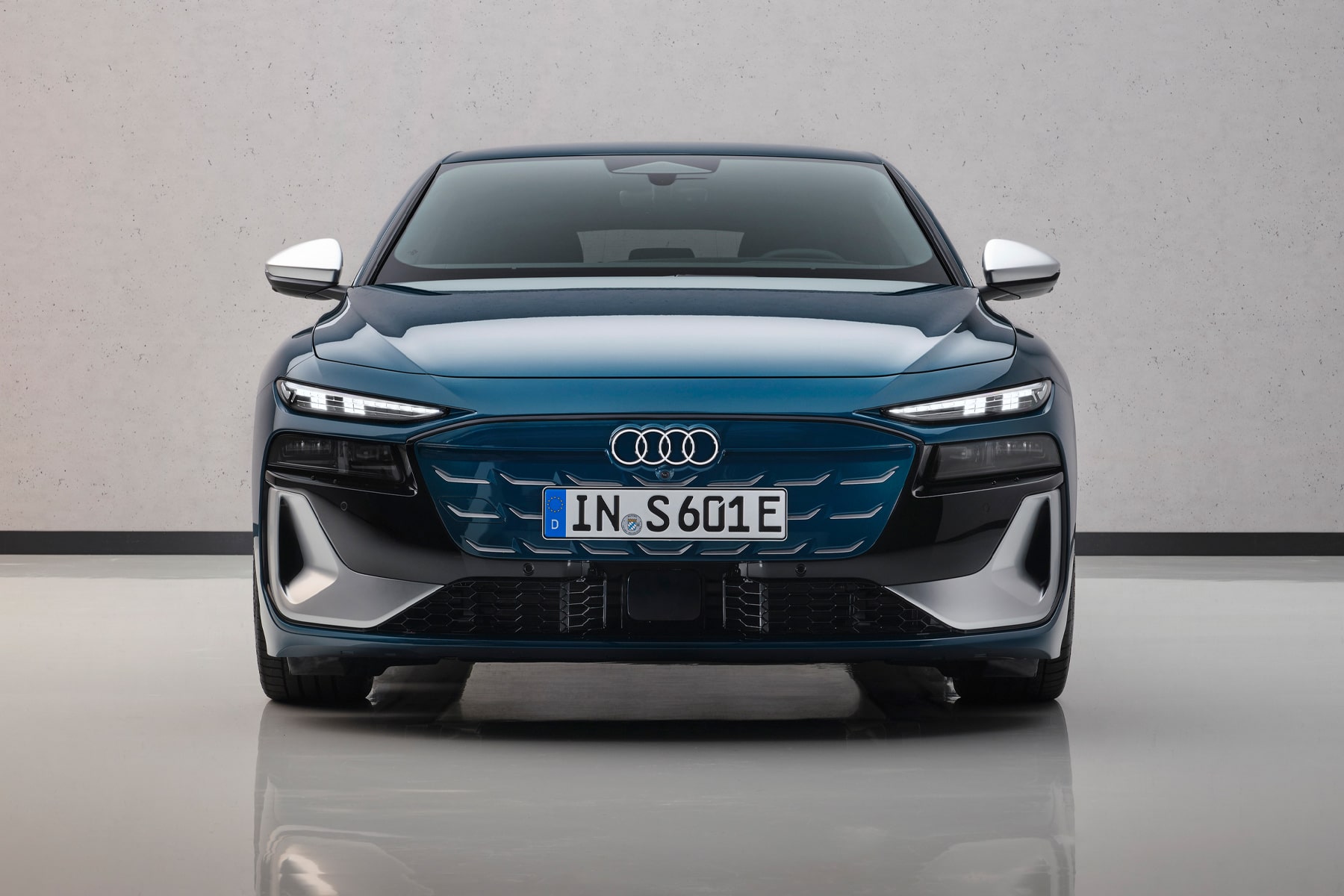 Audi downsizes luxury electric model lineup in Australia - electrive.com