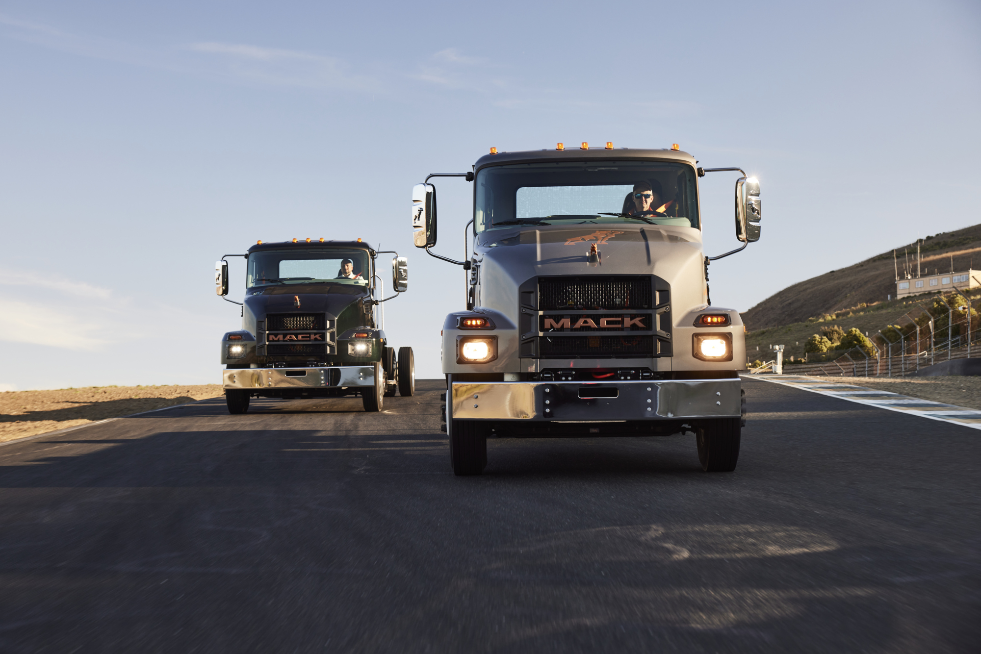 Mack Trucks releases MD Series upgrades - electrive.com