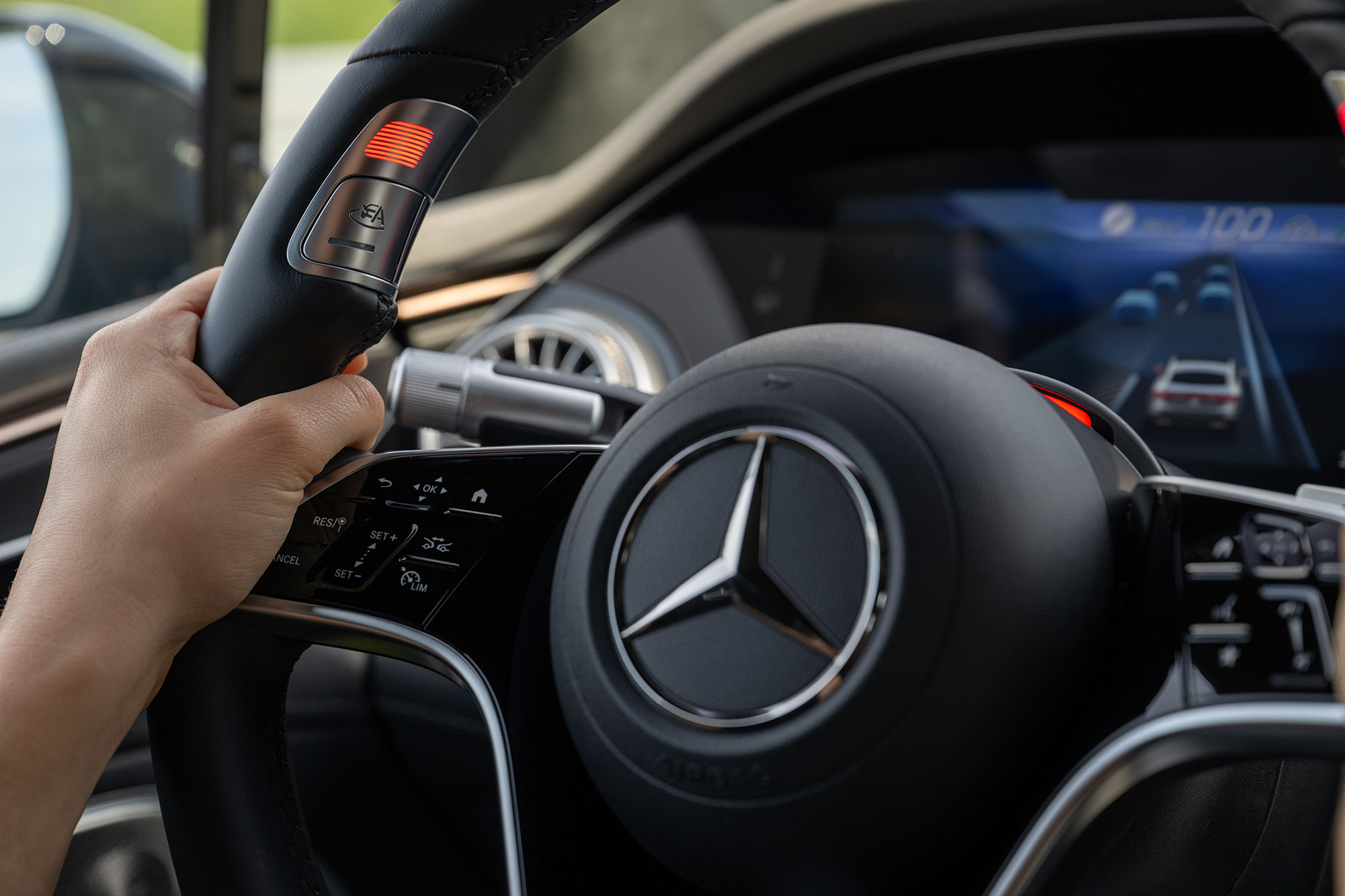 Jason Hoff appointed as CEO of Mercedes-Benz North America - electrive.com