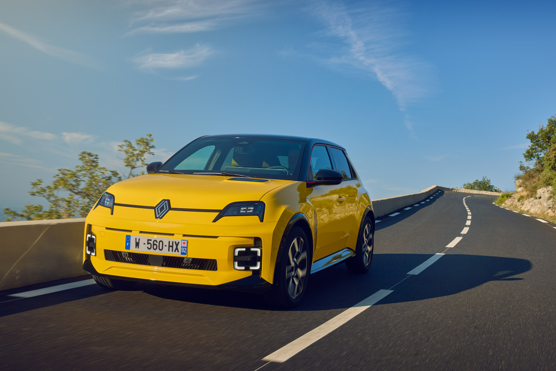 ¿Problemas con el inversor del Renault 5 y el Alpine A290? - electrive.com