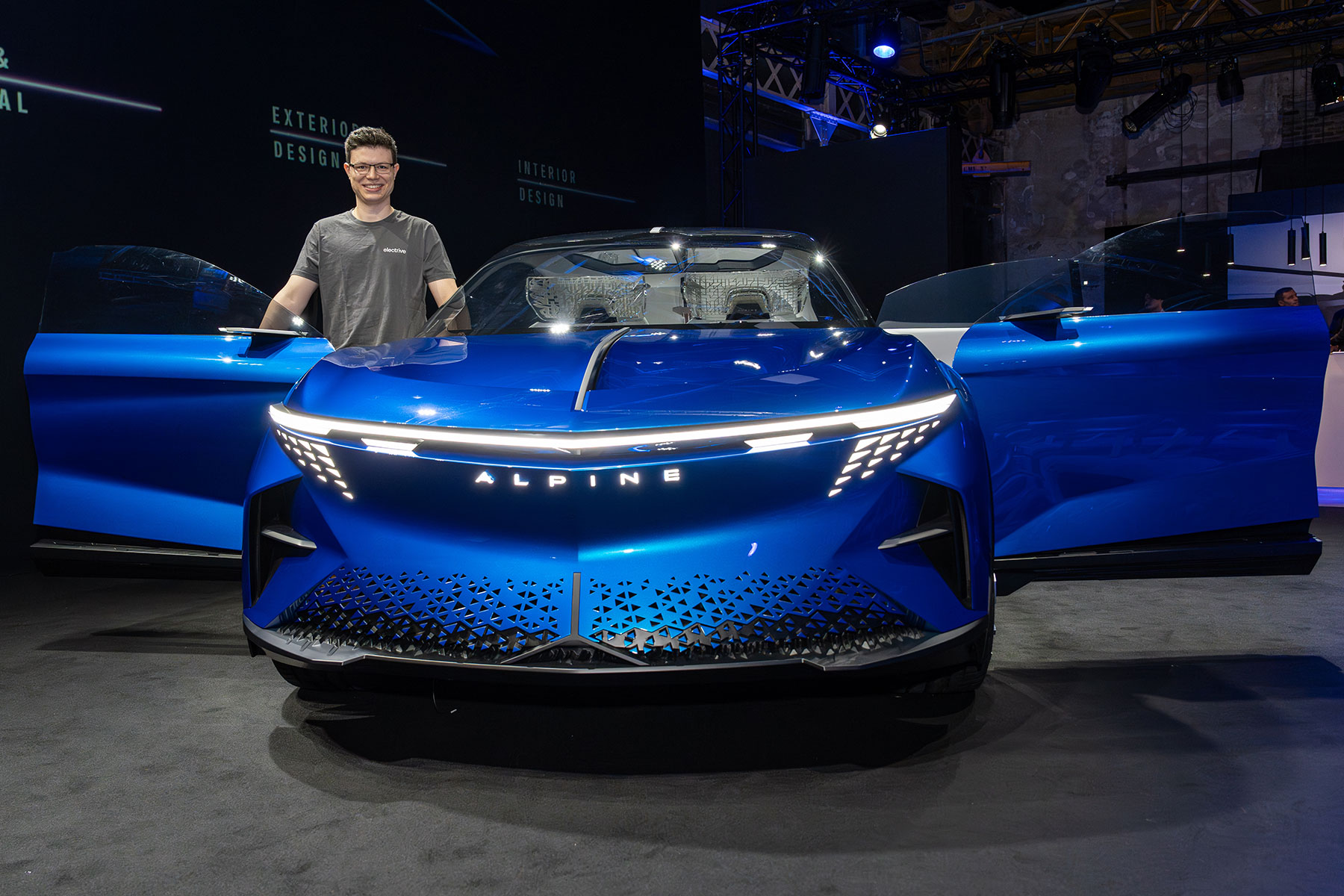 The beta car: Alpine presents sporty show car - electrive.com