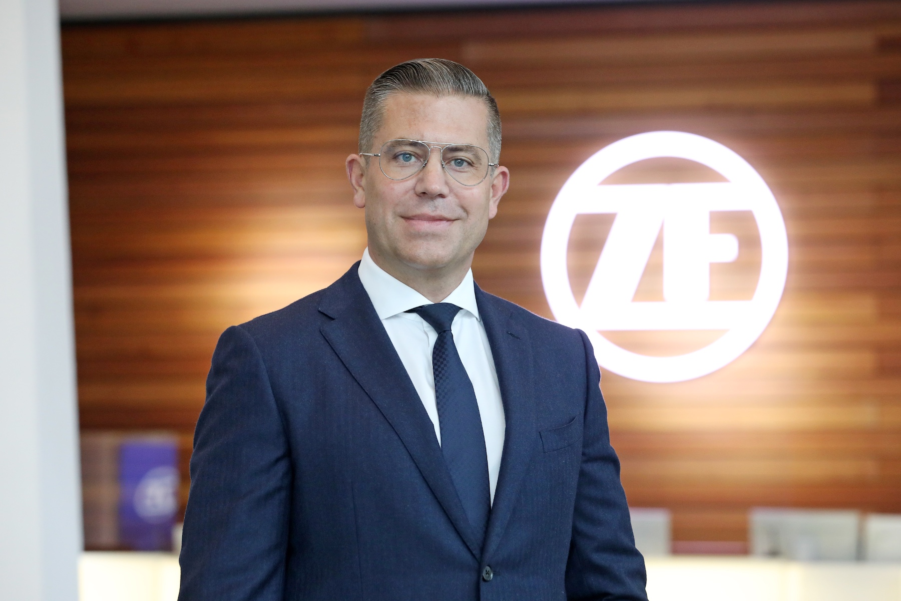 ZF contrata a Mathias Miedreich como nuevo miembro del Consejo de Sistemas de Accionamiento ...