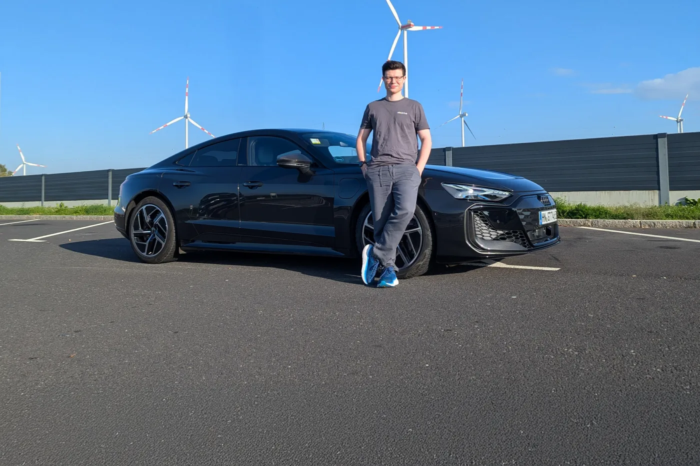 Real Life Tron Cars Living With The Audi E Tron — Ringing In The New