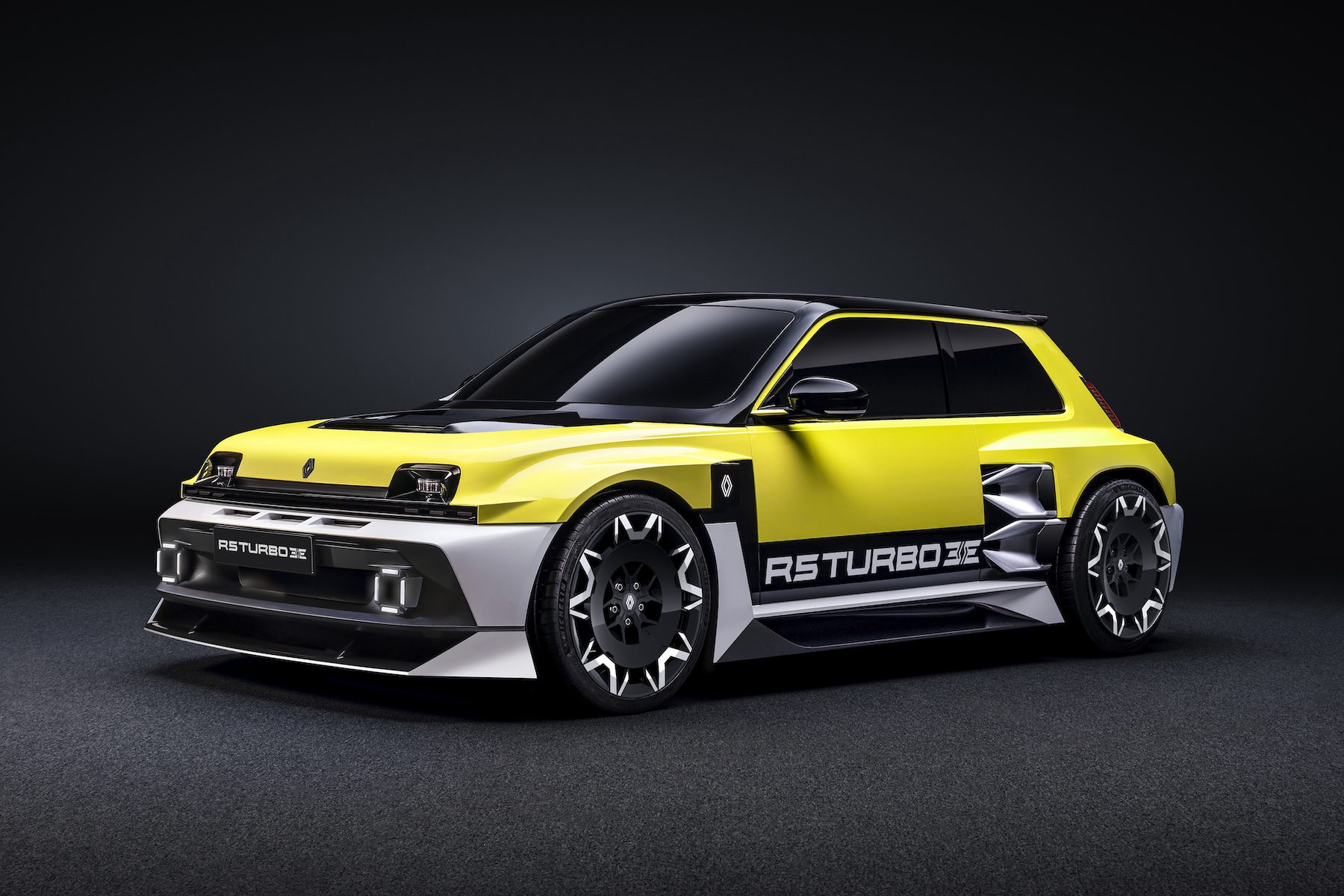 Renault is bringing back the R5 Turbo - electrive.com