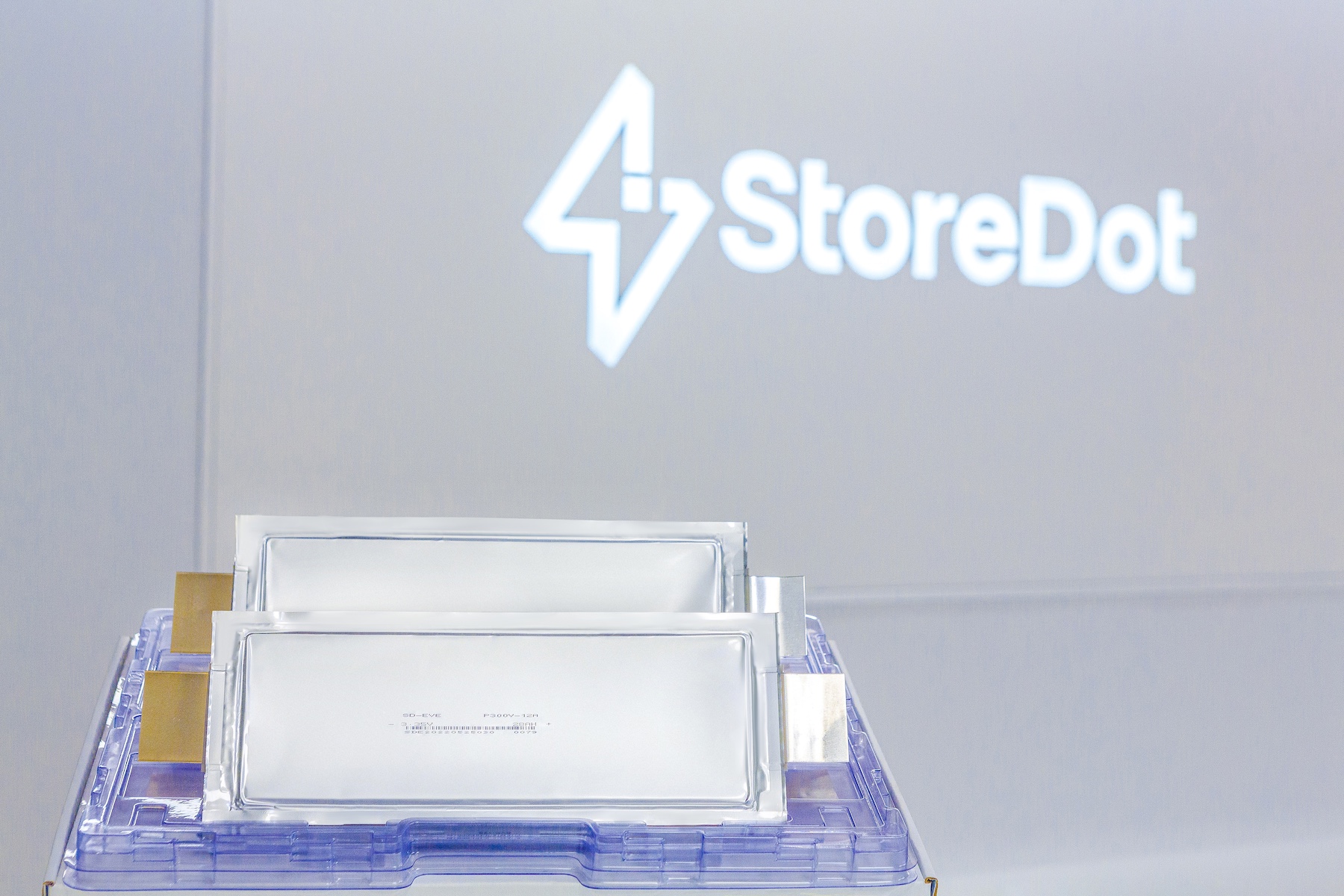 StoreDot planea fabricar sus baterías XFC con un socio en Corea del Sur - electrive.com