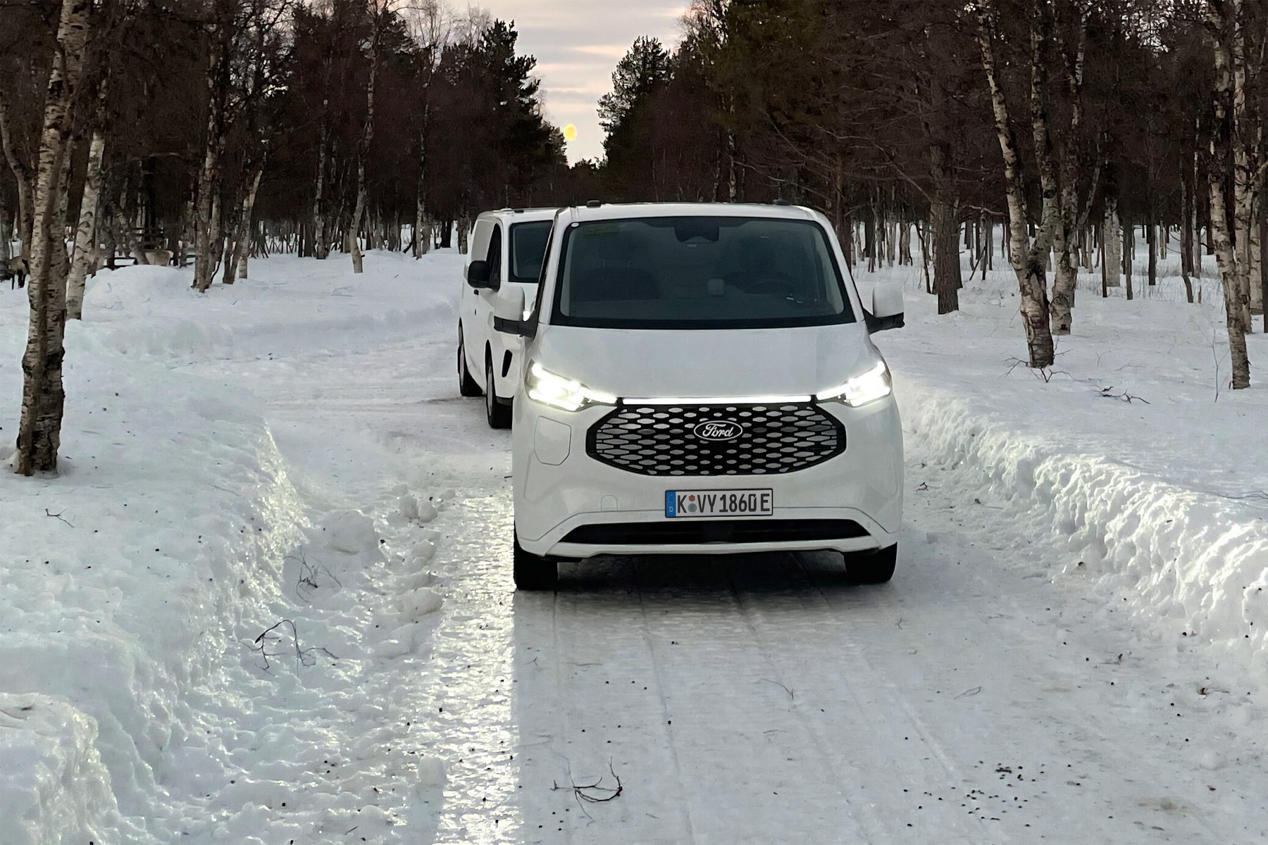 Ford uses specially developed heat pump in electric vans - electrive.com