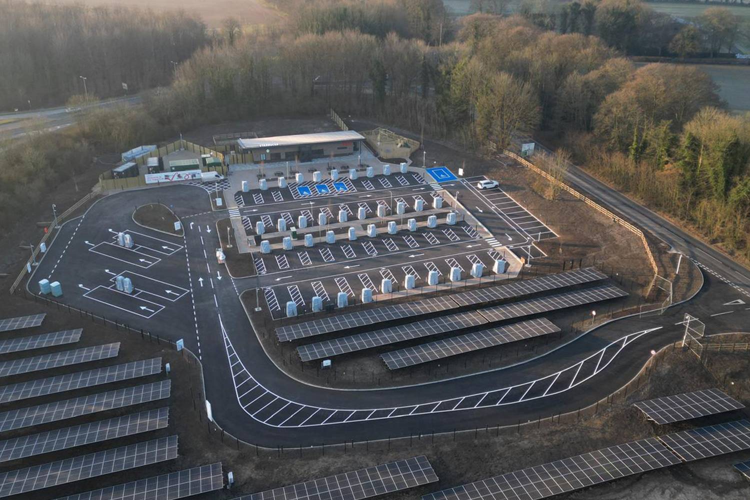 Instavolt opens EV charging 'superhub' in the UK - electrive.com