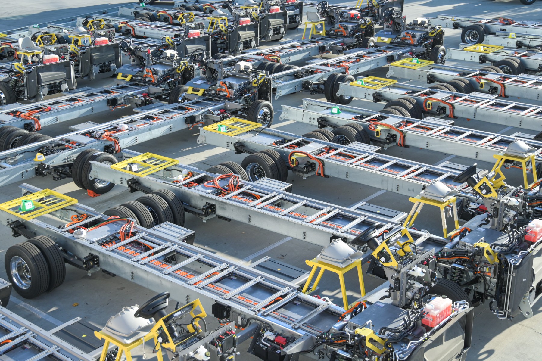 Harbinger begins production of new EV platform in the USA - electrive.com