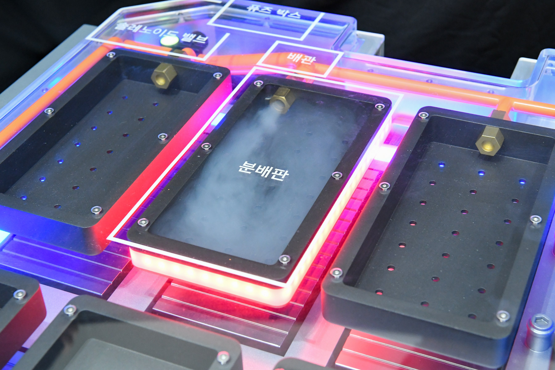 Hyundai Mobis develops EV battery with built-in fire extinguishing ...