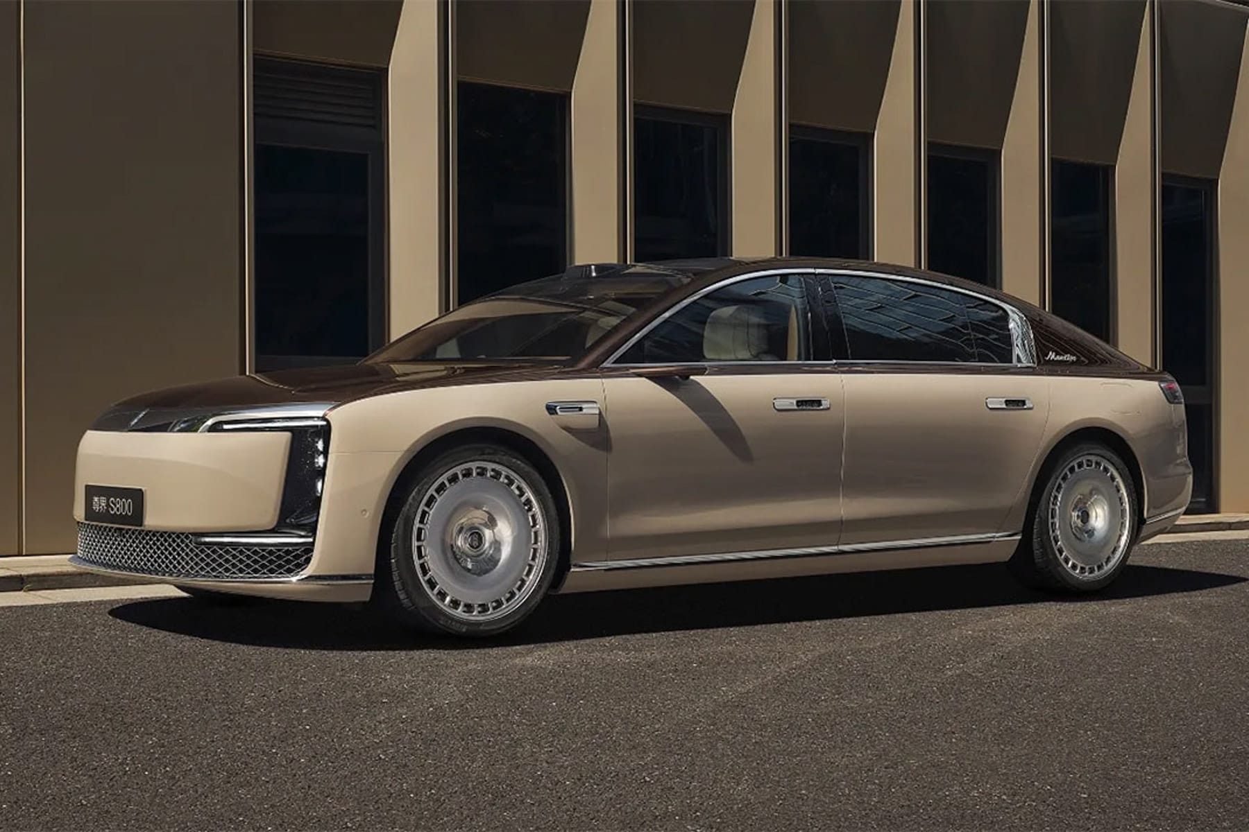 New luxury BEV Maextro S800 goes on the market in China - electrive.com