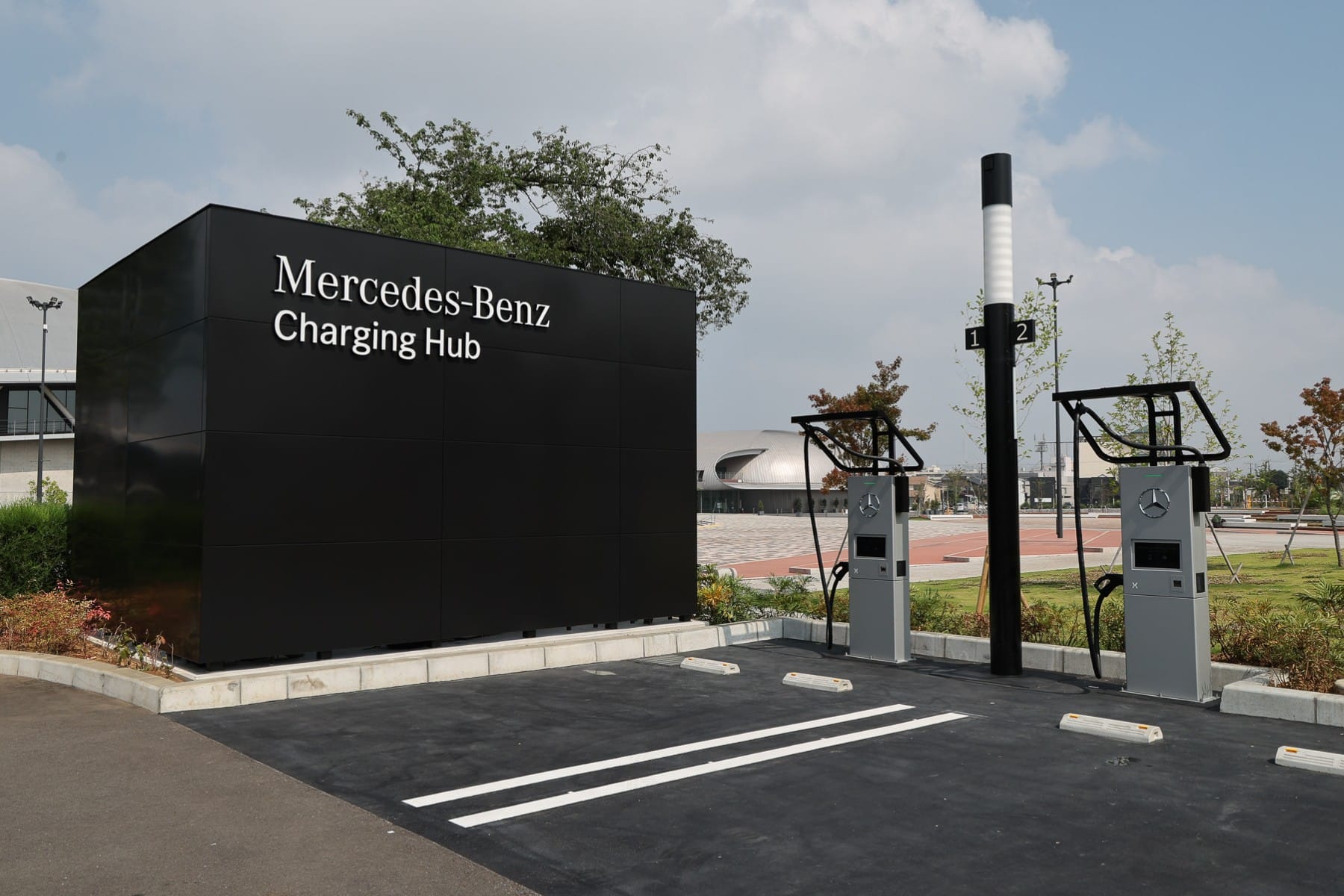 Mercedes and PowerX open first dedicated fast-charging site in Japan ...