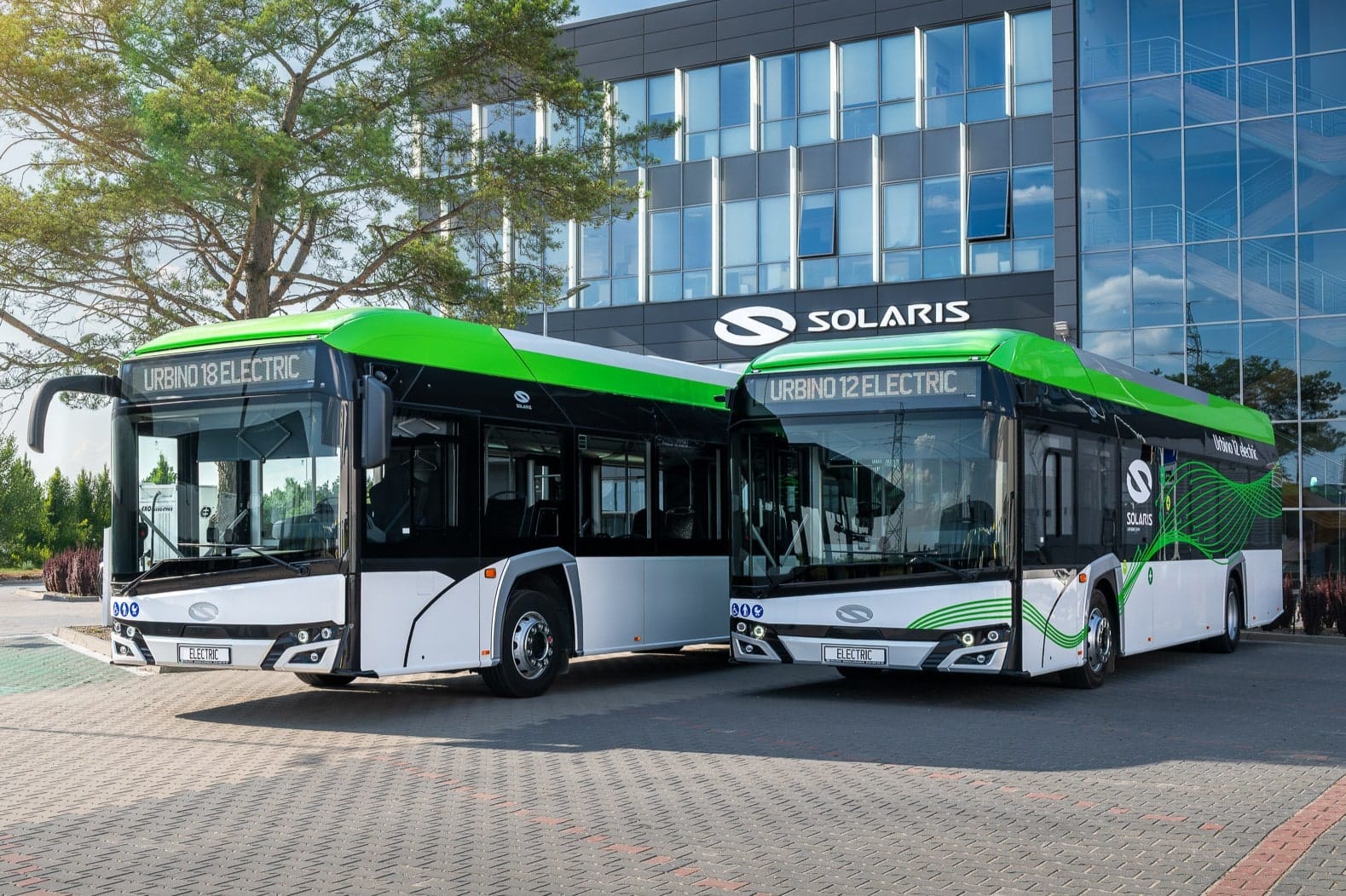 Gdańsk orders 30 Solaris electric buses - electrive.com