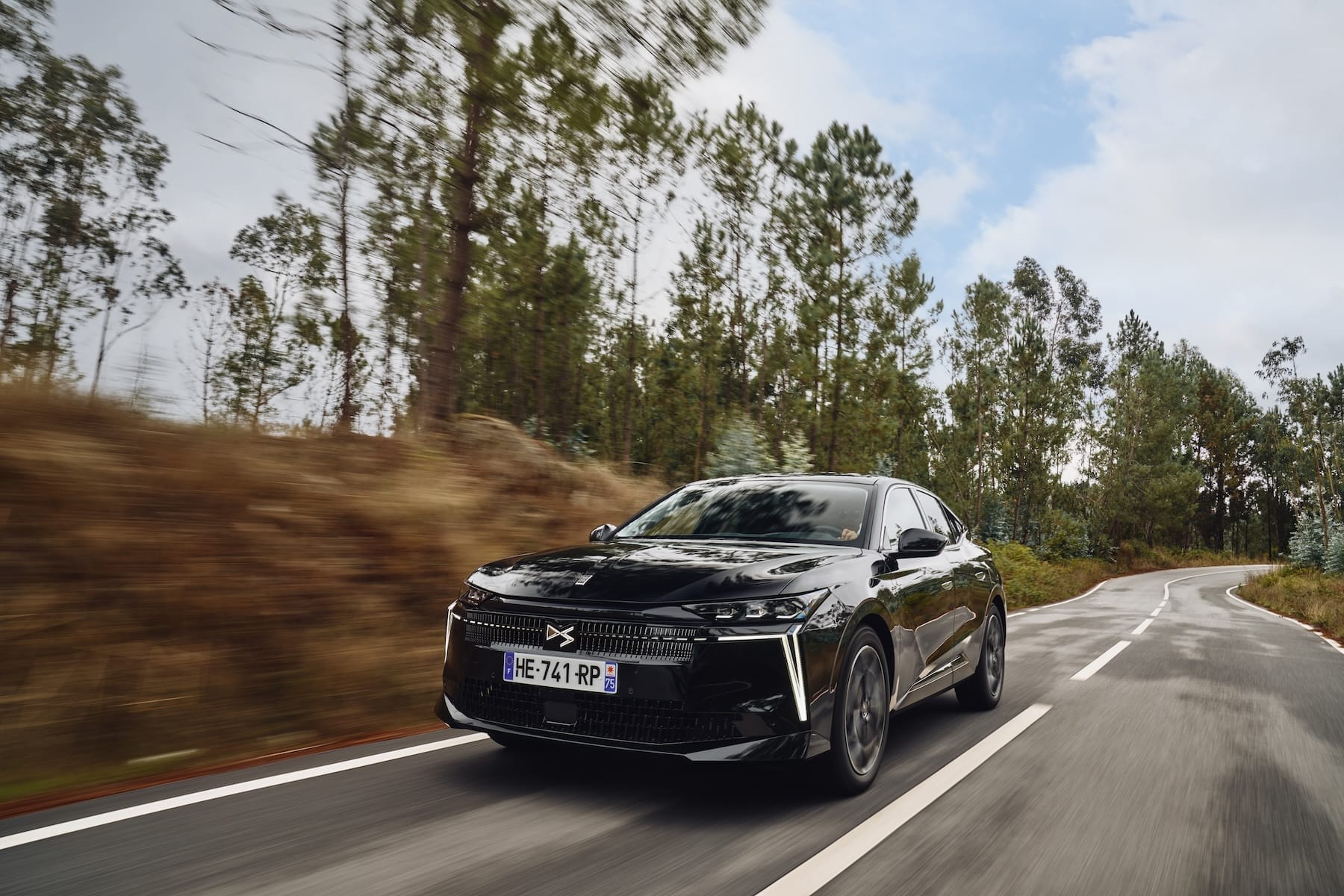 Pure electric drive for the first time: the DS 4 becomes the DS N°4 - electrive.com