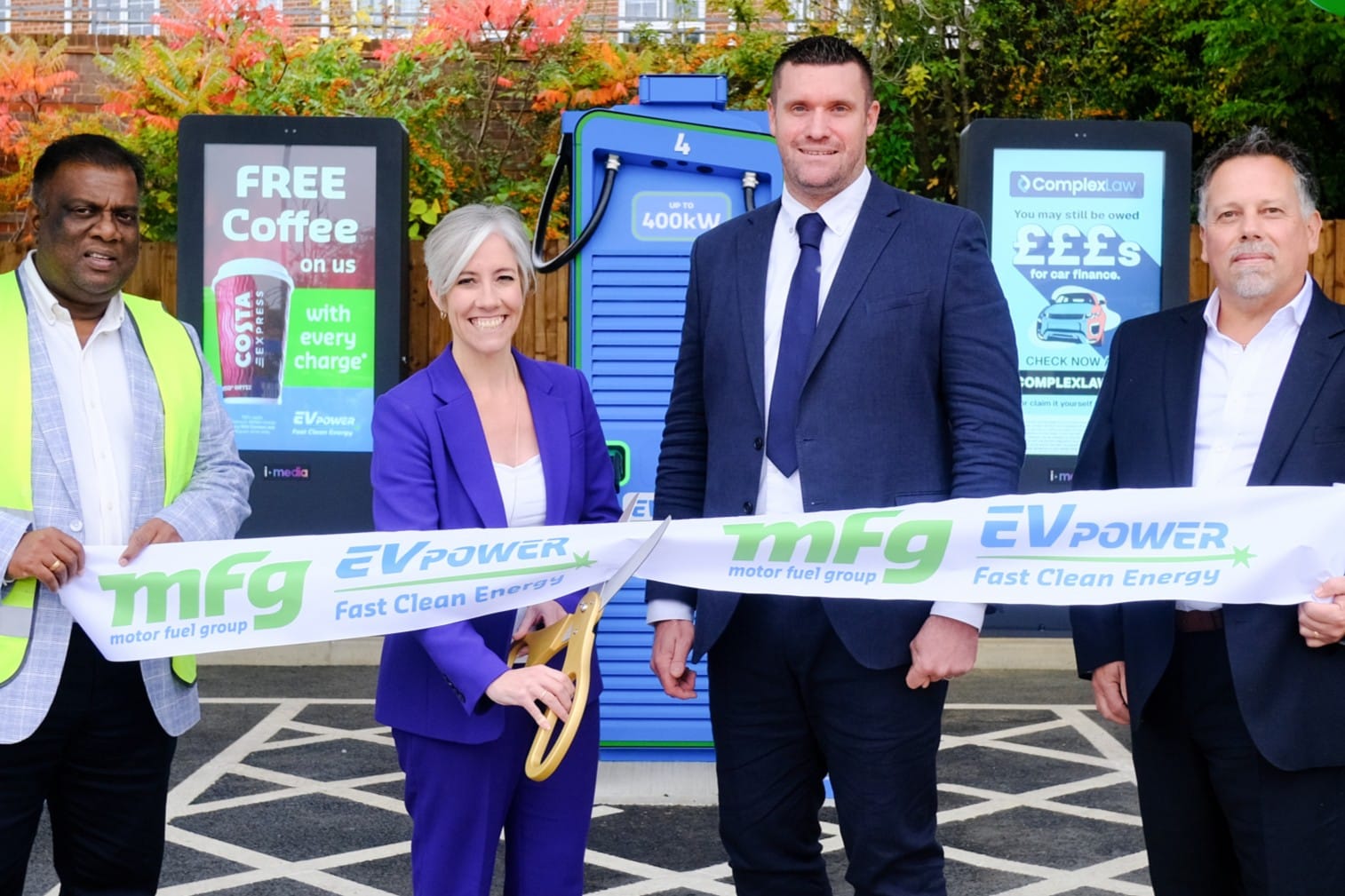 MFG rolls out 580 fast charging bays at Morrisons sites - electrive.com