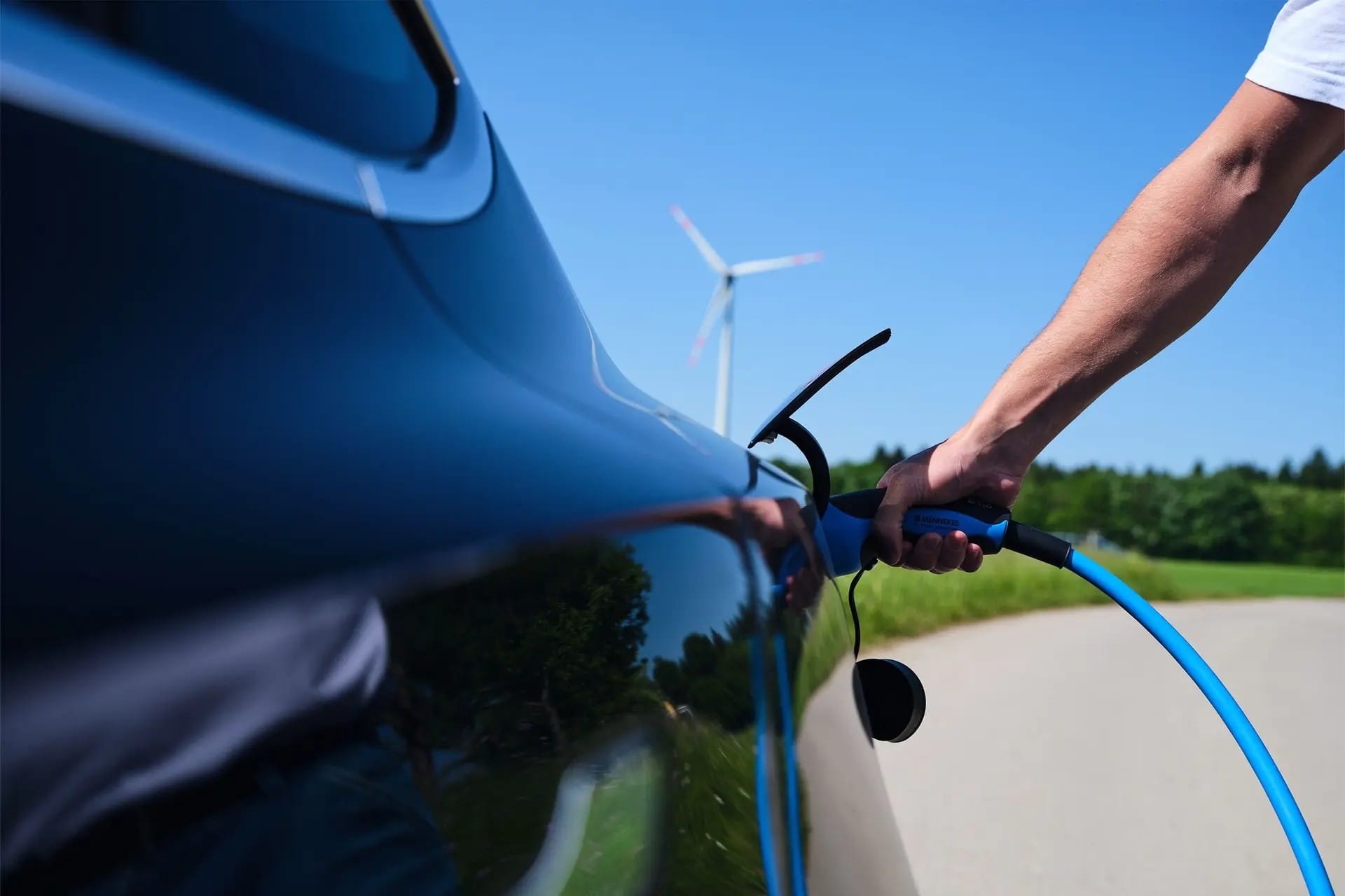 Cyprus to offer €9,000 subsidy for electric car purchases - electrive.com