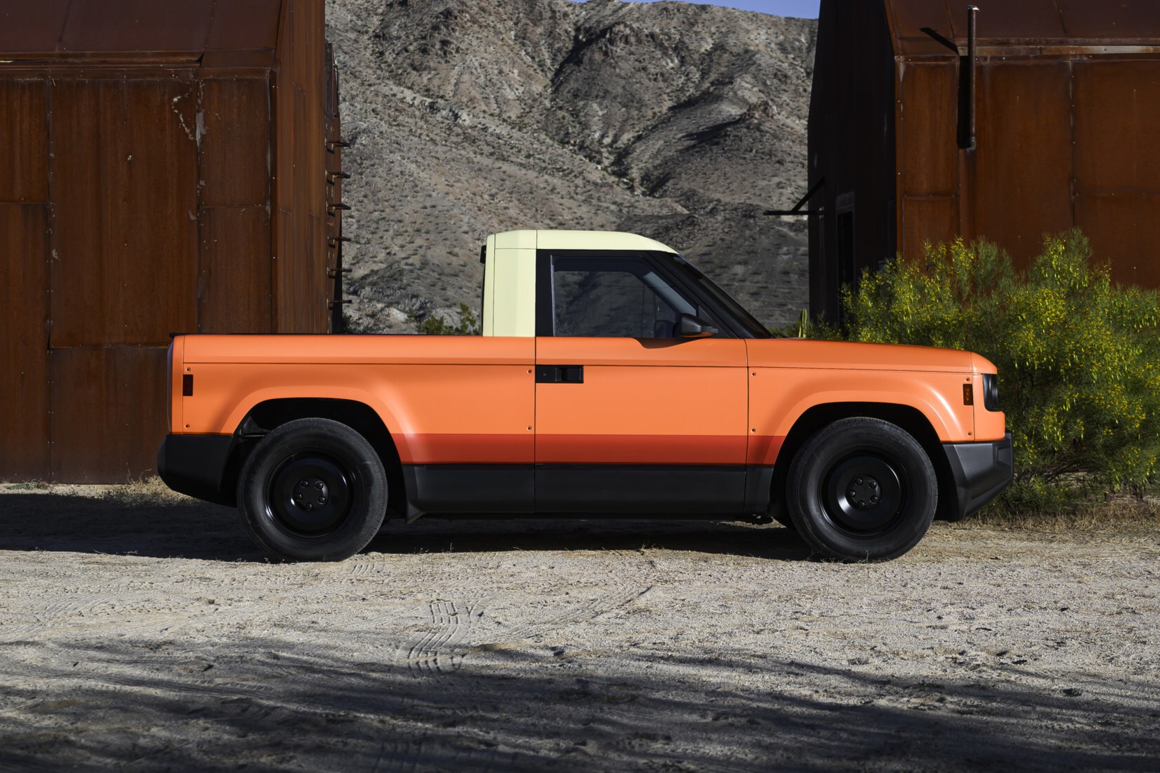 Slate secures $650 million for development of its electric pickup ...